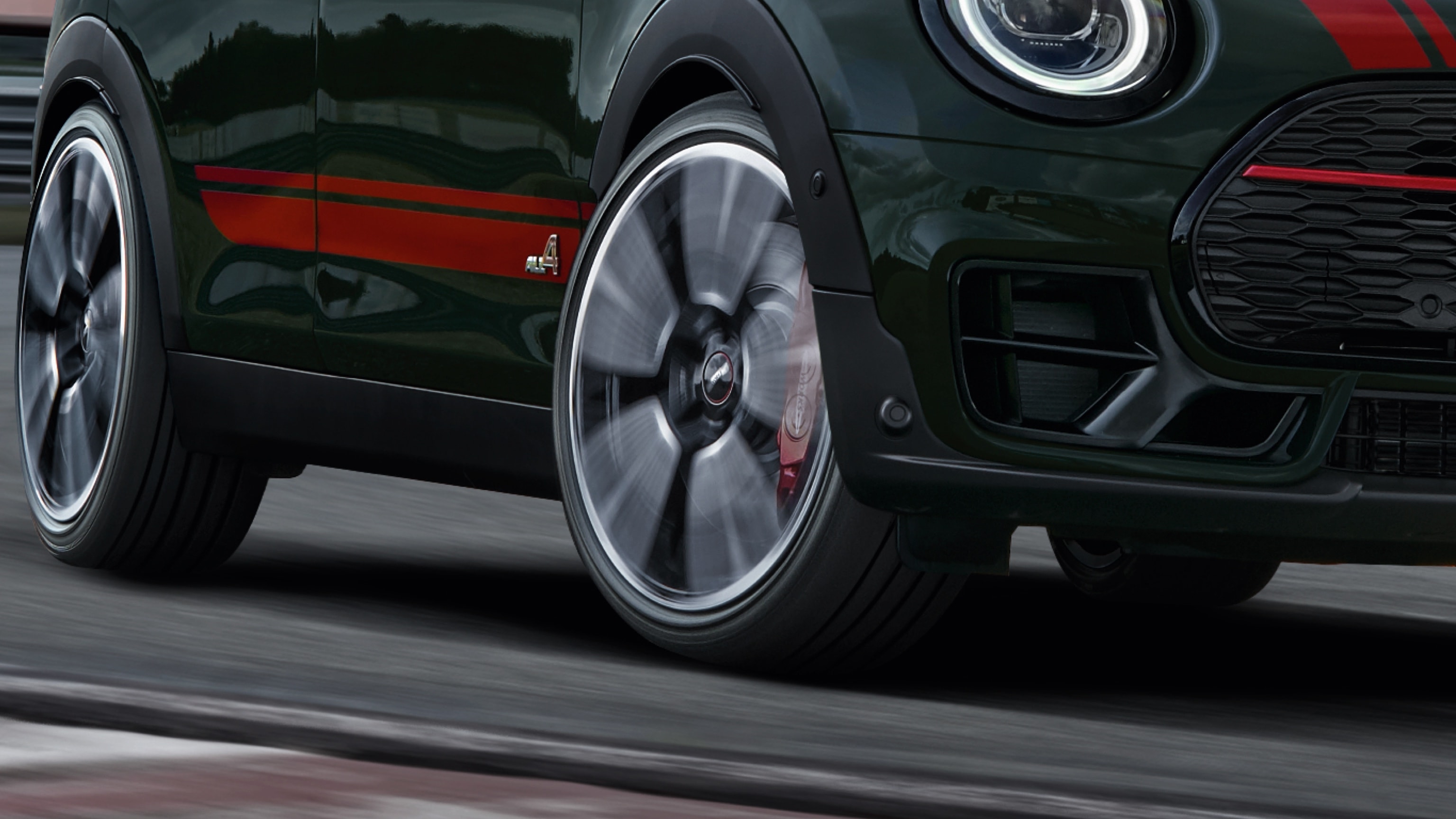 MINI JOHN COOPER WORKS | MINI HR